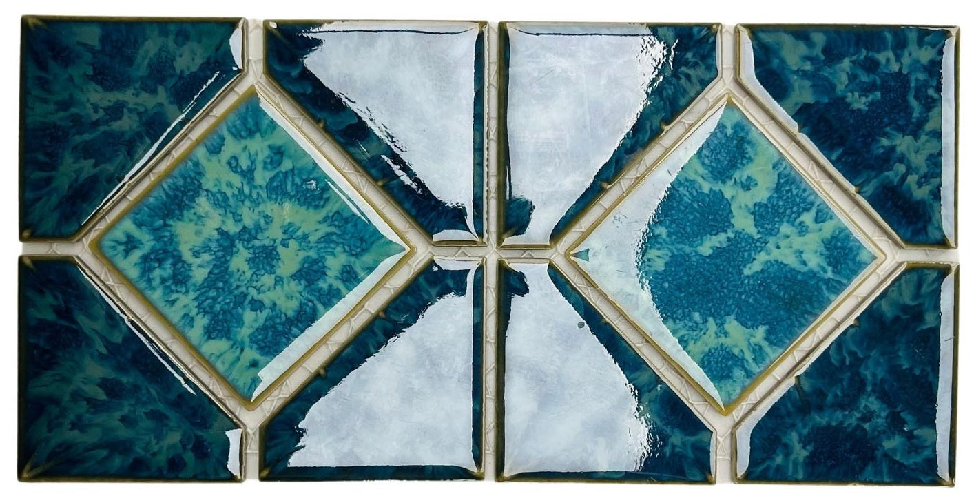 Border Pool Tile